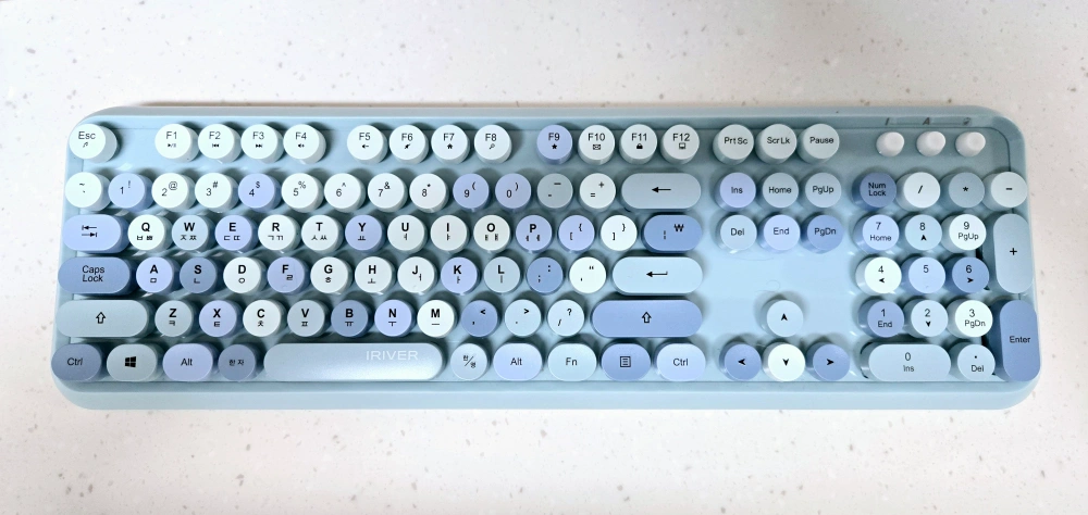 아이리버 레트로 느낌 무선 키보드(EQWear-Q150) | 금곡동 | 디지털기기 | 당근 중고거래