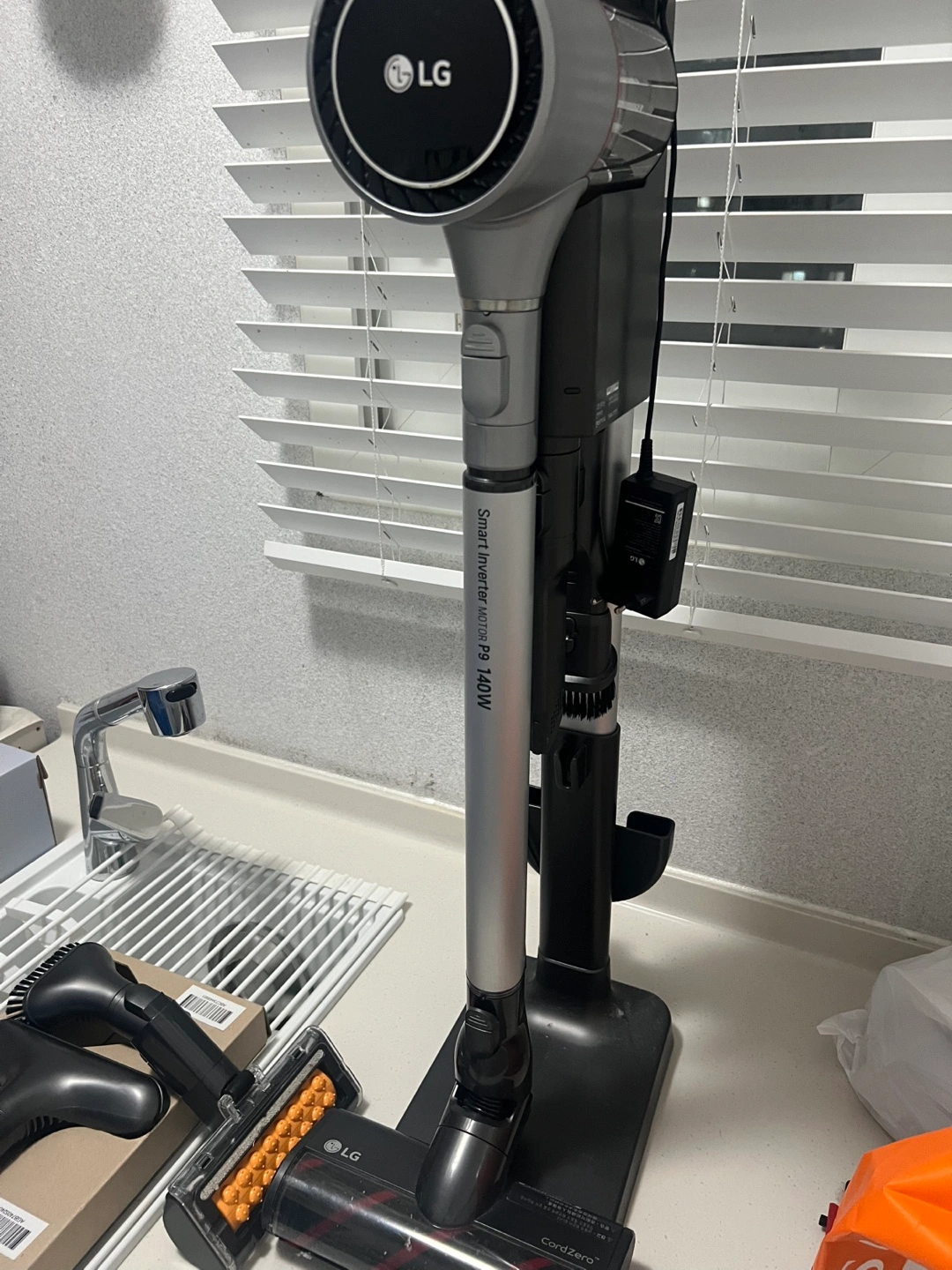 LG Smart Inverter MOTOR P9 140W 무선 청소기 | 생활가전 | 당근 중고거래