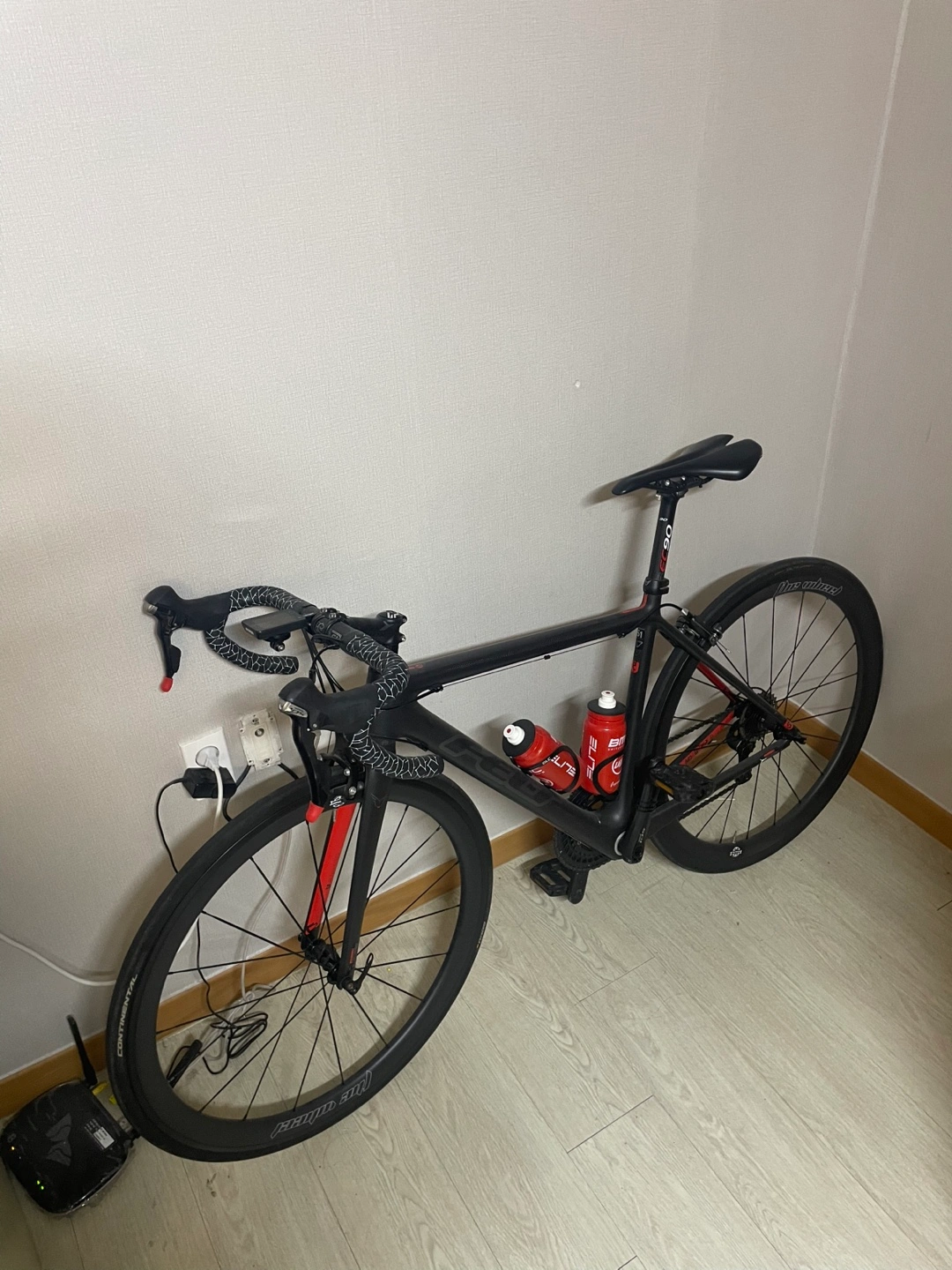 펠트 FELT F5 2016년식 풀카본 105 로드 자전거 판매합니다. | 스포츠/레저 | 당근 중고거래