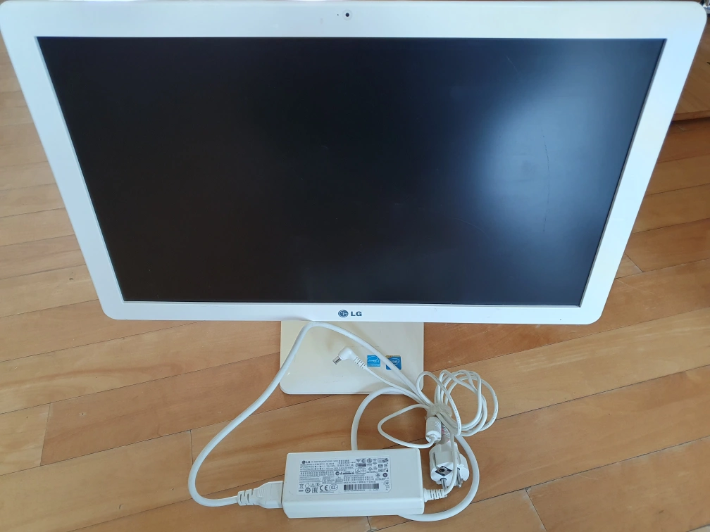 LG 일체형 컴퓨터 LG22V24 | 문정동 | 디지털기기 | 당근 중고거래