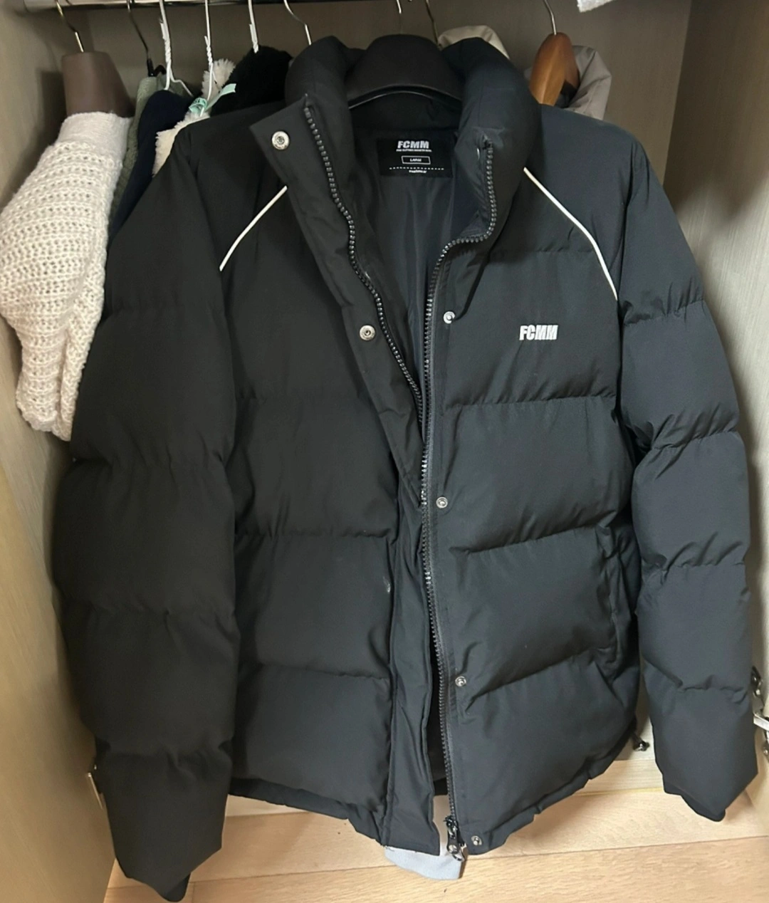 fcmm 패딩 재킷 사이즈 L | 백암면 | 남성패션/잡화 | 당근 중고거래