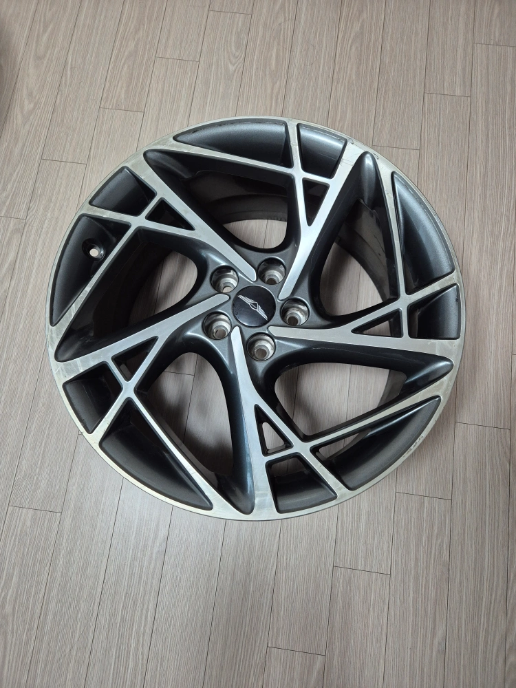 제네시스 G90 20인치 순정 휠 T4215 | 선부3동 | 기타 중고물품 | 당근 중고거래