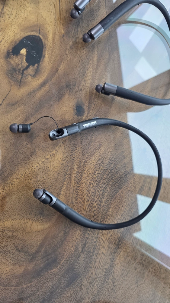 블루투스 넥밴드 BCS-700 | 디지털기기 | 당근 중고거래