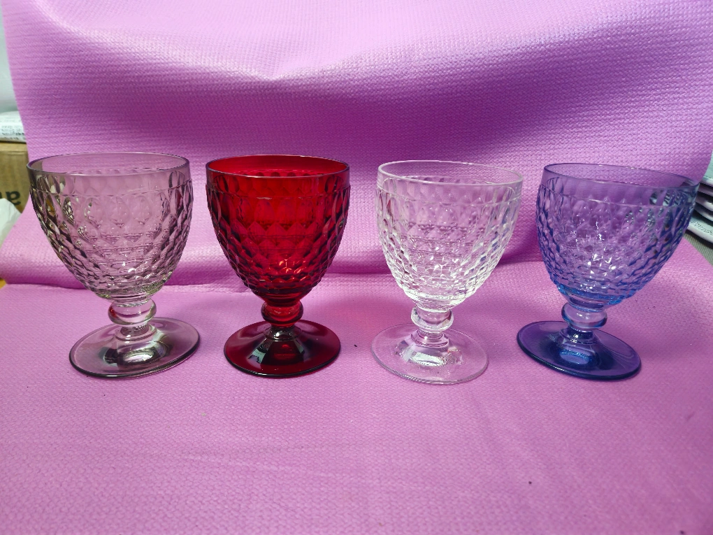 빌레로이앤보흐 고블렛 와인잔 310ml(132) | 망월동 | 생활/주방 | 당근 중고거래