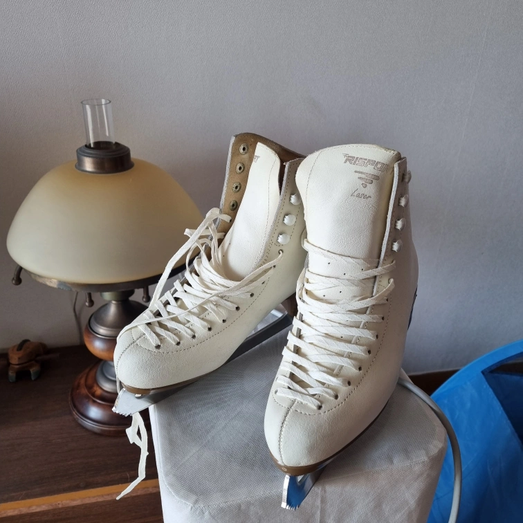 여성피겨스케이트 | 스포츠/레저 | 당근 중고거래