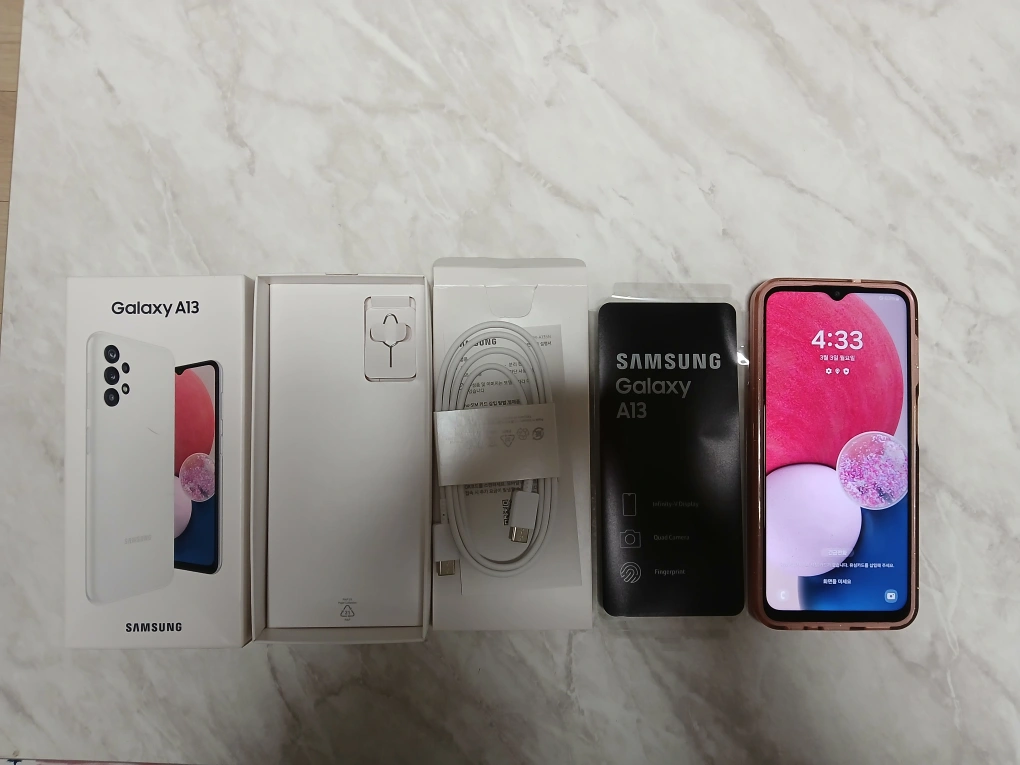삼성 갤럭시A13 64G 화이트 풀박스+충전기 | 창제4동 | 디지털기기 | 당근 중고거래