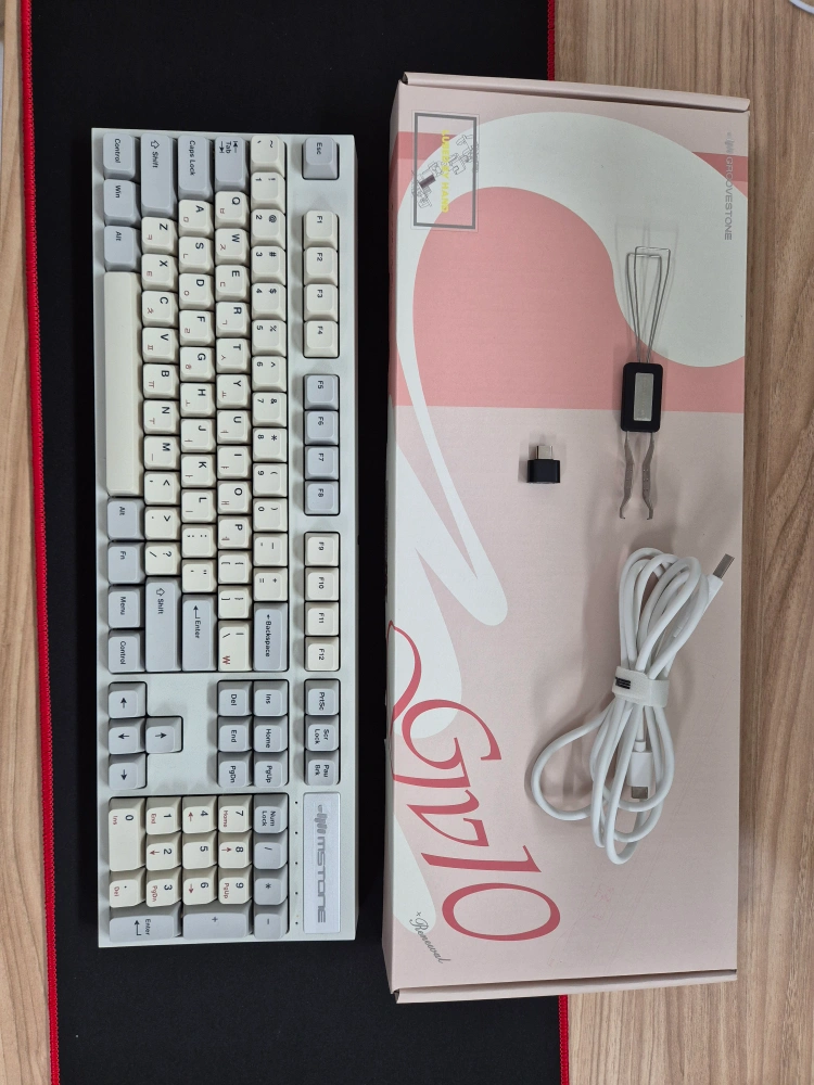 (키보드)그루브스톤 GV10 수제윤활 라이트MA(저소음 밀키축 38g) | 연동 | 디지털기기 | 당근 중고거래