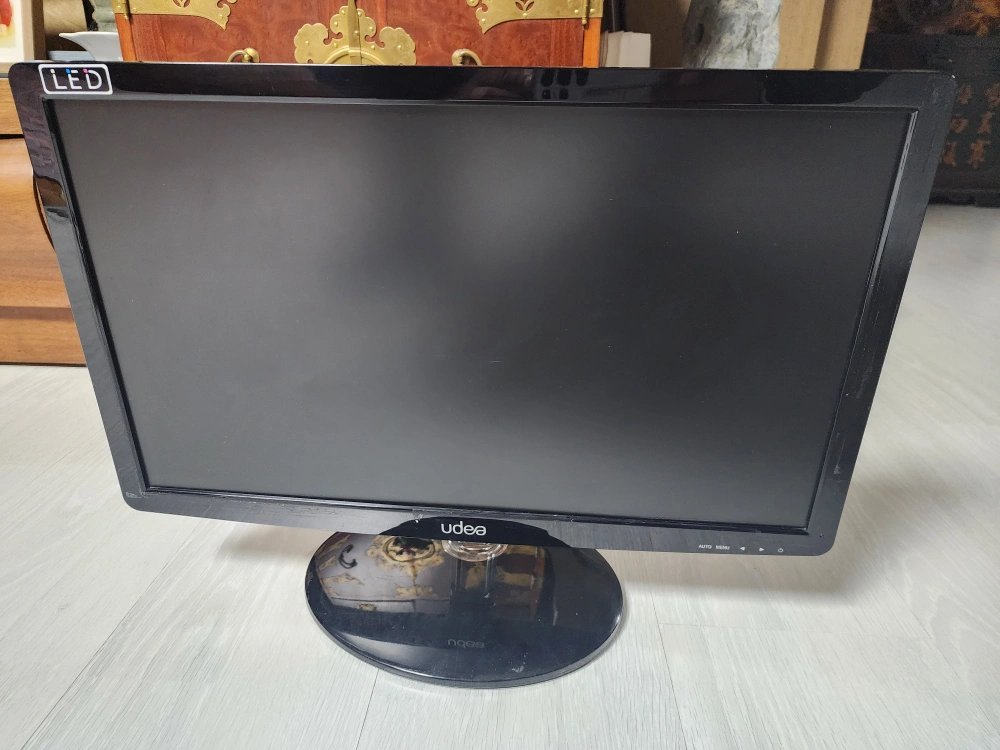 Udea-L200 LED 모니터 20인치 A급 | 범서읍 | 디지털기기 | 당근 중고거래