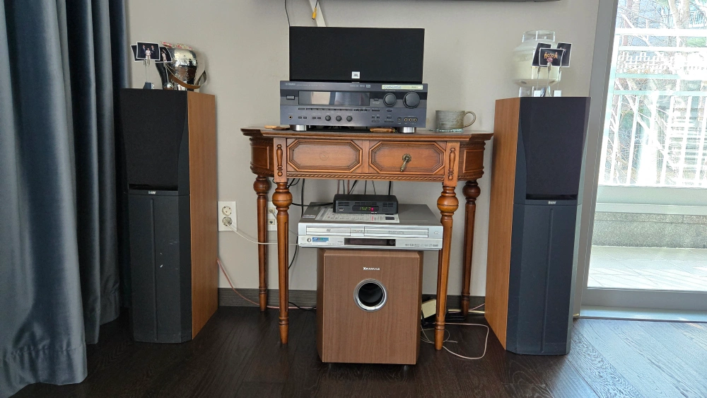 B&W DM305 스피커와 YAMAHA RXV-795a앰프 | 디지털기기 | 당근 중고거래