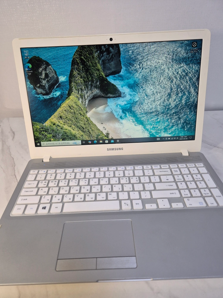 사무용 삼성 노트북 17인치 NT500R5H(4GB) + 노트북 가방 | 정왕동 | 디지털기기 | 당근 중고거래