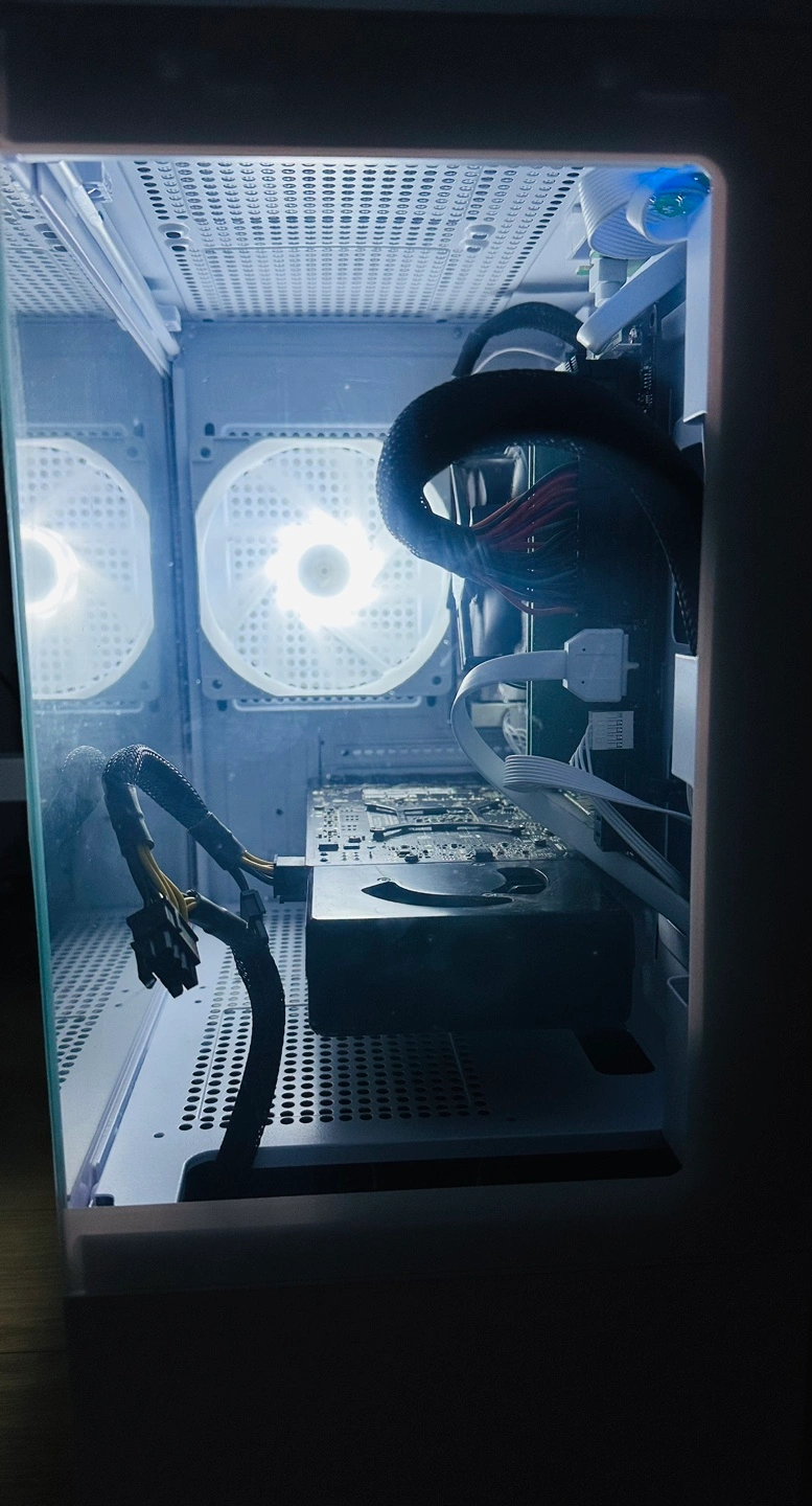 화이트 PC 컴퓨터 i5-9400,RX570 | 고덕동 | 디지털기기 | 당근 중고거래