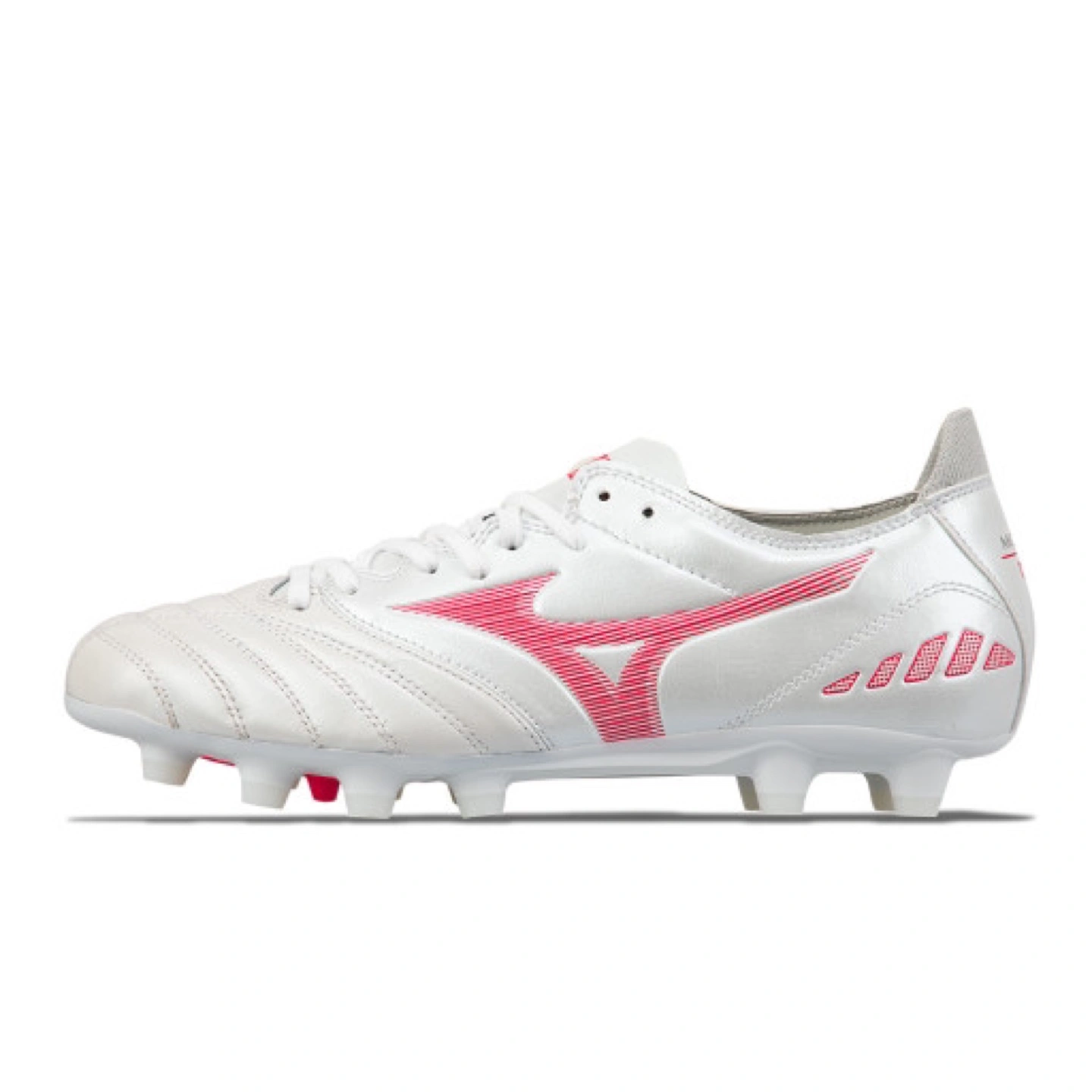 미즈노 모렐리아 네오3 프로 265(이민아 축구화, 벚꽃에디션) | 스포츠/레저 | 당근 중고거래