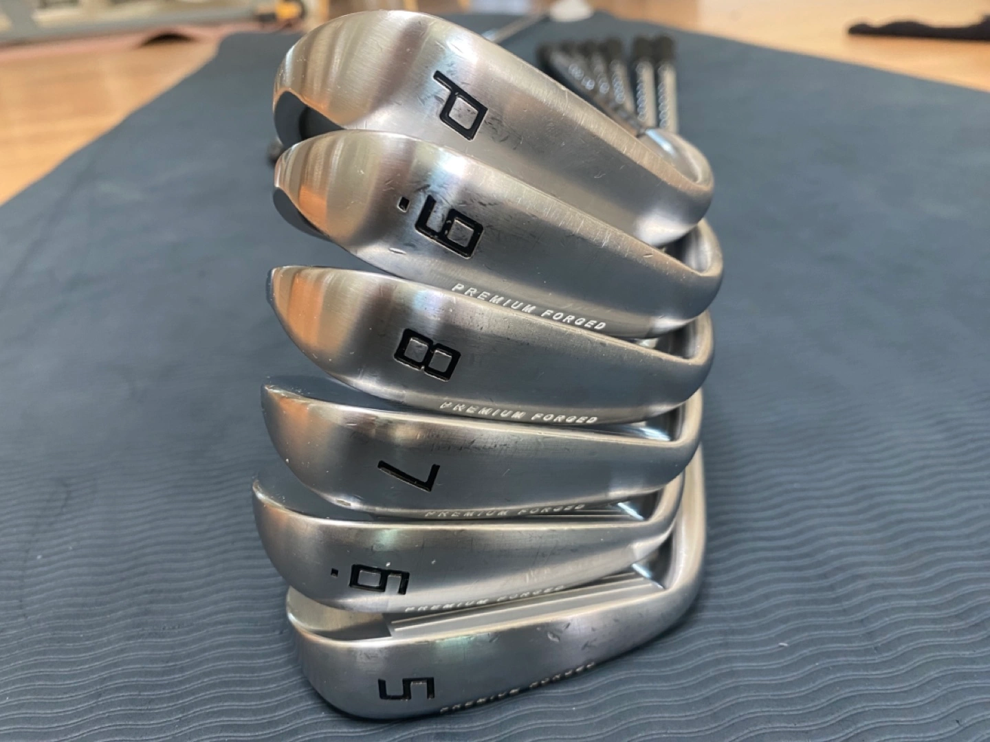V300 9세대 5-p 950r 아이언세트 | 사천면 | 스포츠/레저 | 당근 중고거래