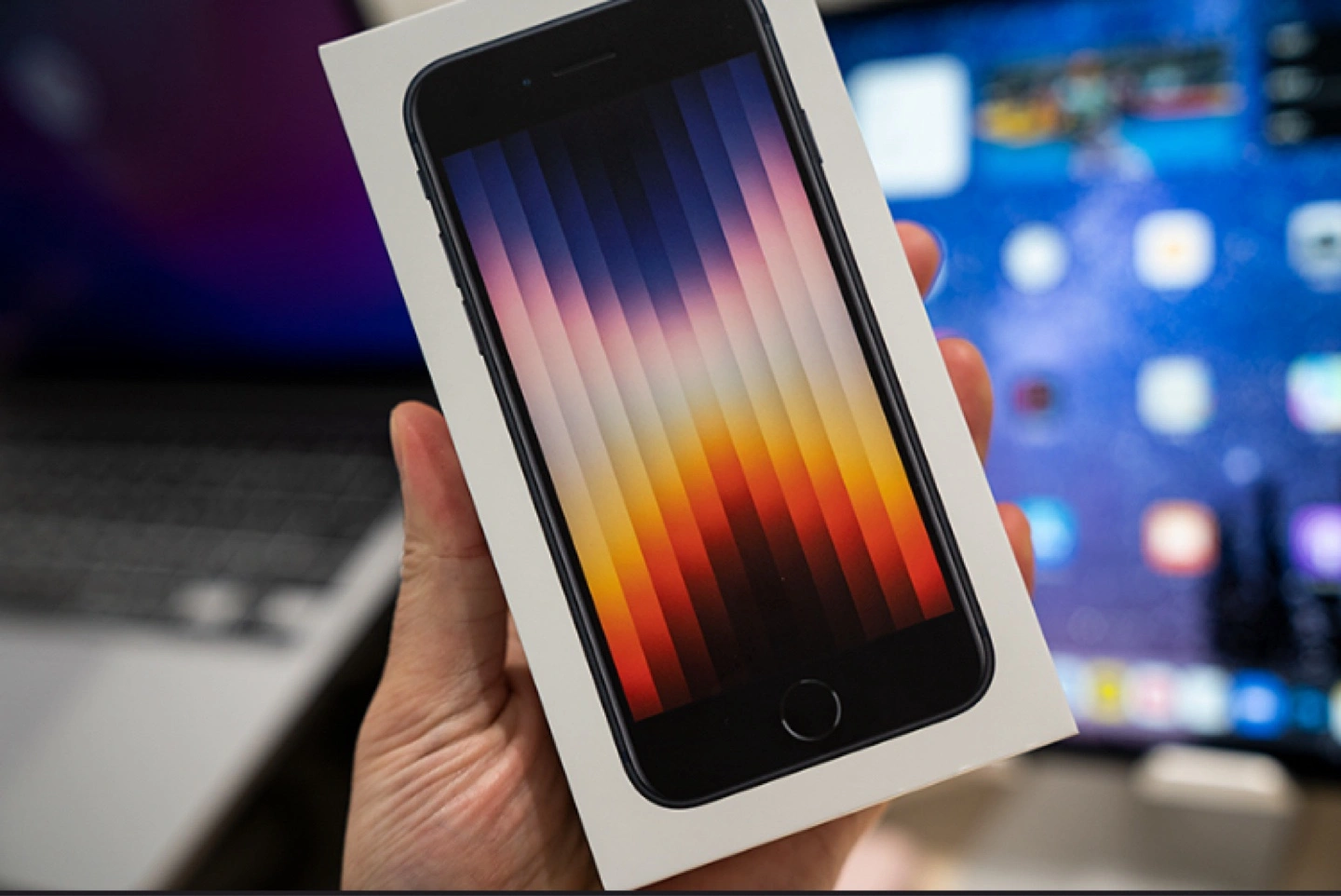 아이폰se3 256g 블랙, 정품 가죽 및 실리콘 케이스, 정품 충전독, 각종 라이트닝 케이블 일괄 정리합니다. | 대천동 | 디지털기기 | 당근 중고거래