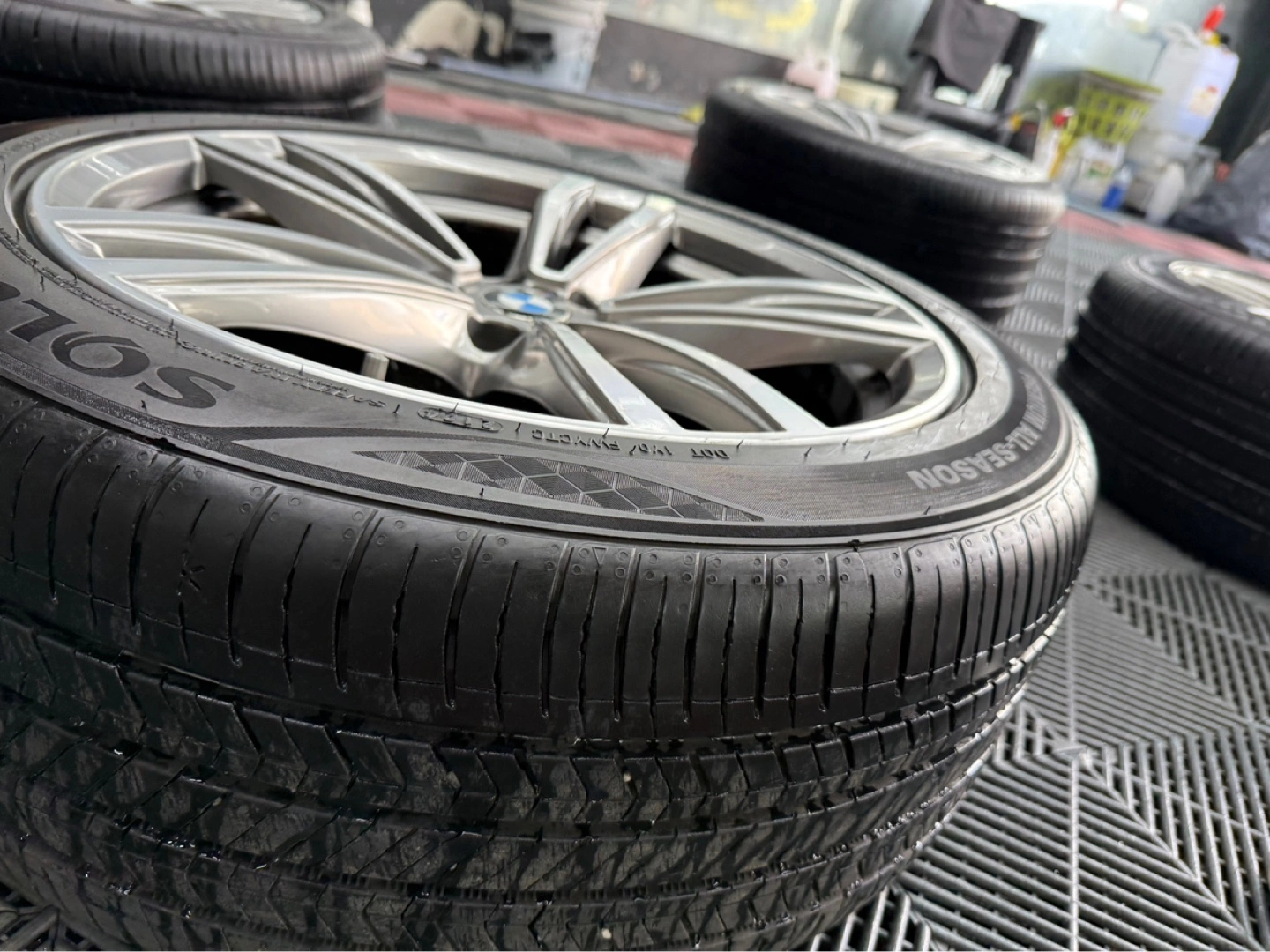 BMW 647m 19인치 4짝 휠타이어 팝니다 | 기타 중고물품 | 당근 중고거래