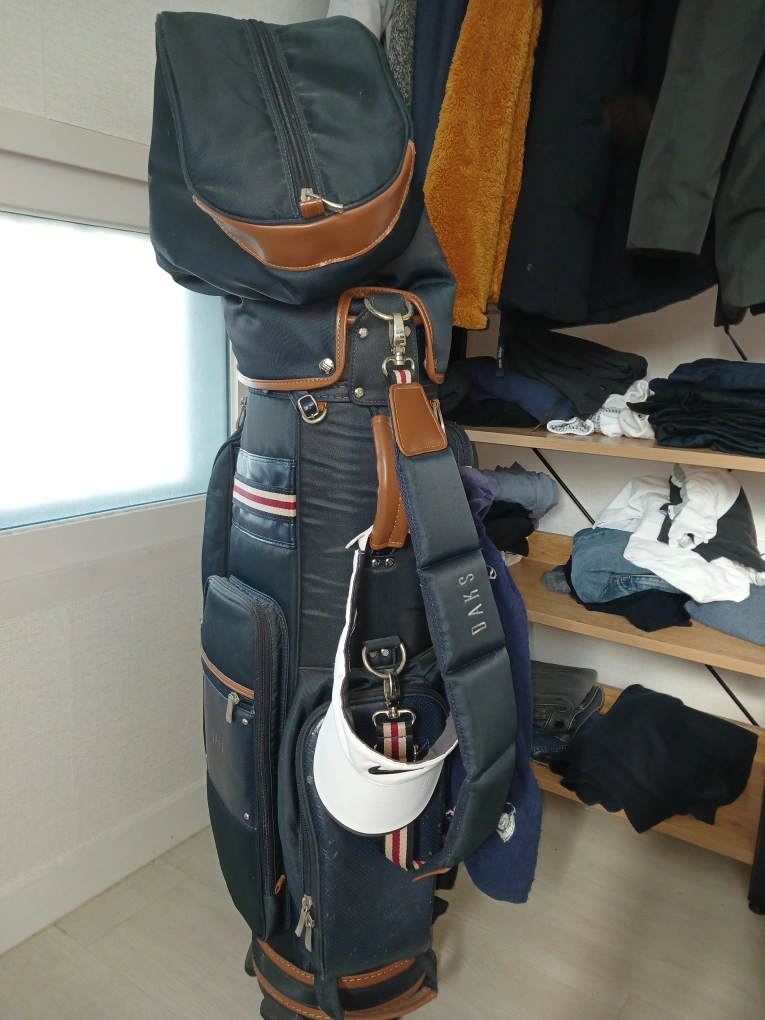 투어스테이지 V300 4세대 아이언 풀세트 + 골프백포함 | 구암동 | 스포츠/레저 | 당근 중고거래