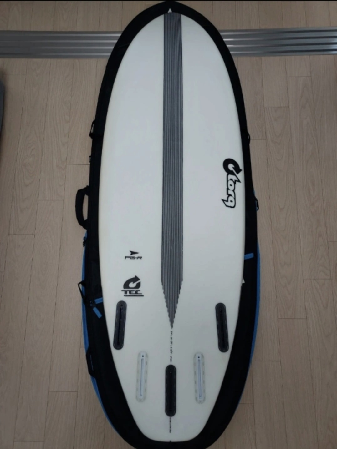 서핑보드 장비 판매합니다 - Like New Surf Board with All Accessories! | 스포츠/레저 | 당근 ...