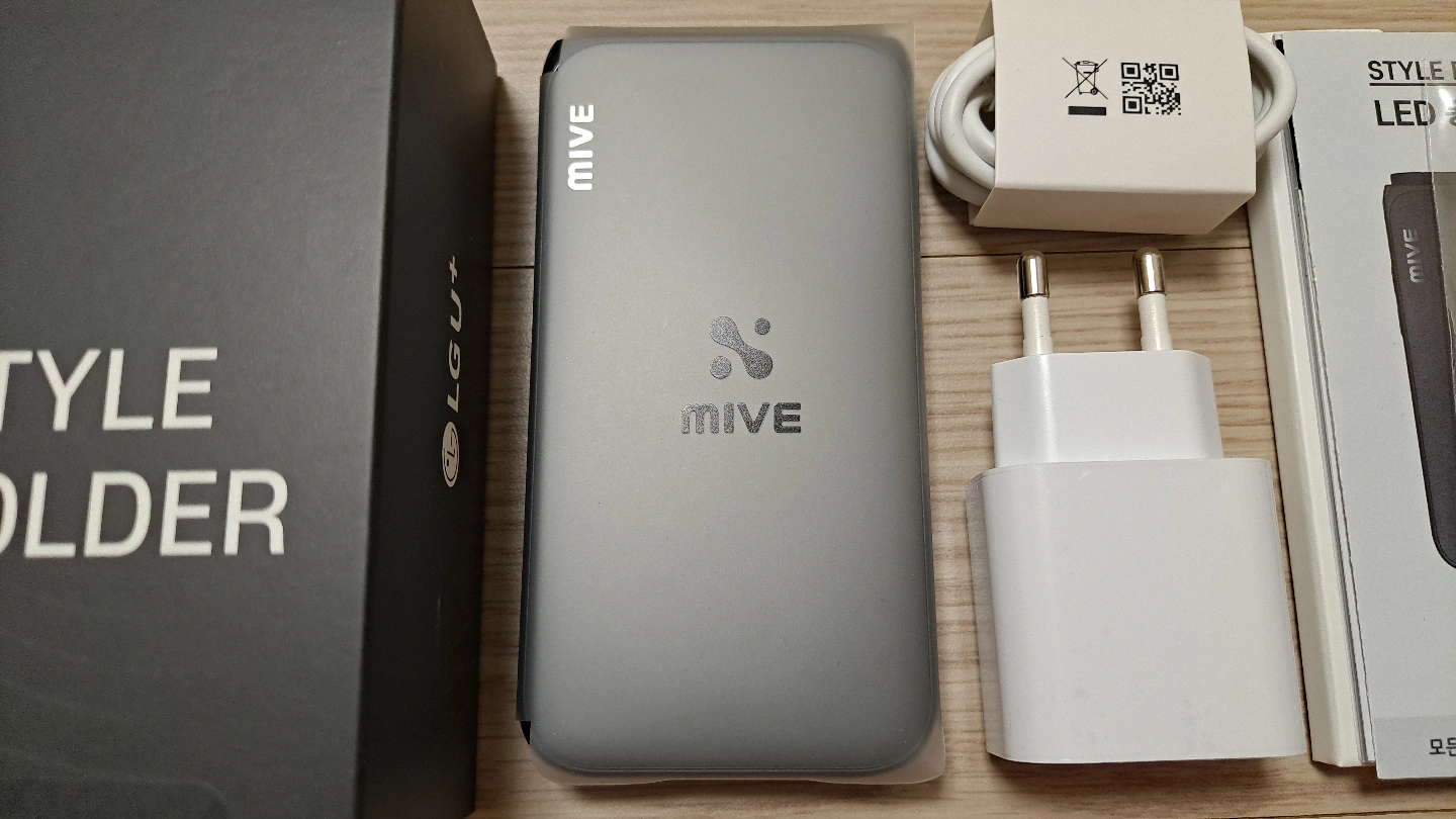 MIVE 스타일폴더 카톡폴더폰 AT-M120 정상해지 효도폰 알뜰폰 고3폰 | 디지털기기 | 당근 중고거래