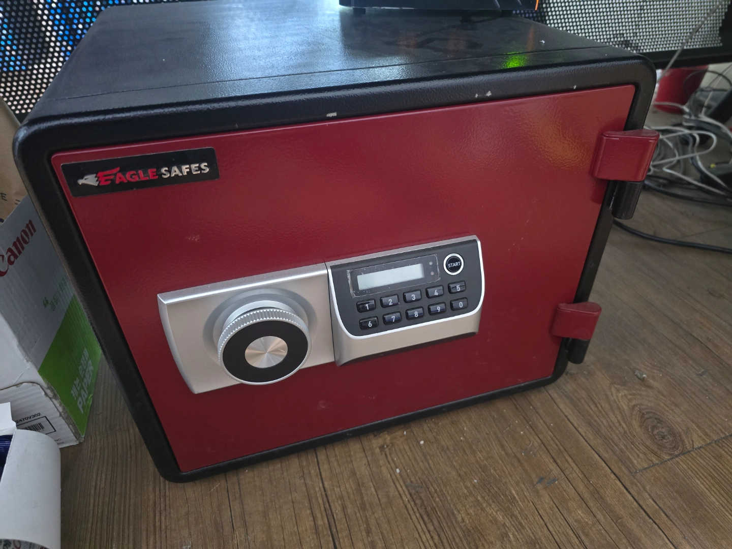EAGLE SAFES 가정용 금고 | 디지털기기 | 당근 중고거래