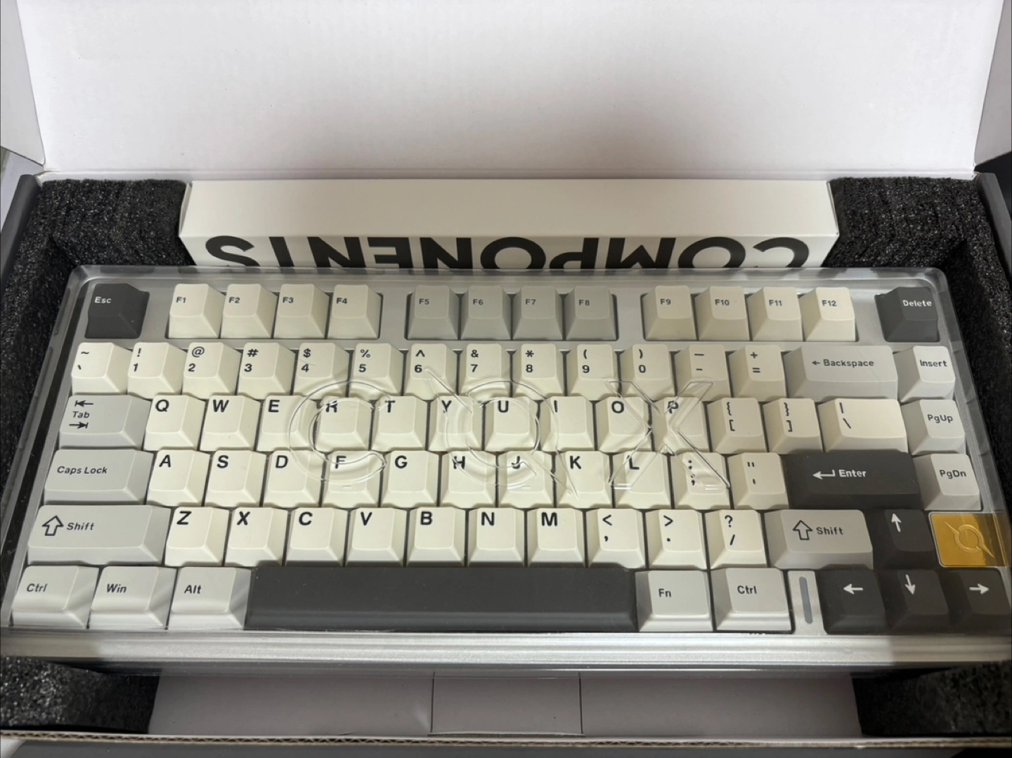 COX CA75 알루미늄 키보드(캬라멜 커피축 저소음) | 디지털기기 | 당근 중고거래