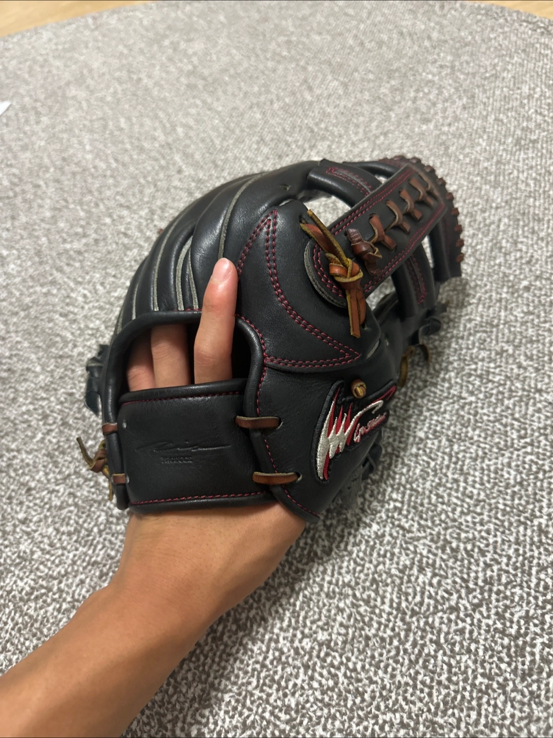 아이피셀렉트 내야 글러브 새상품 | 스포츠/레저 | 당근 중고거래