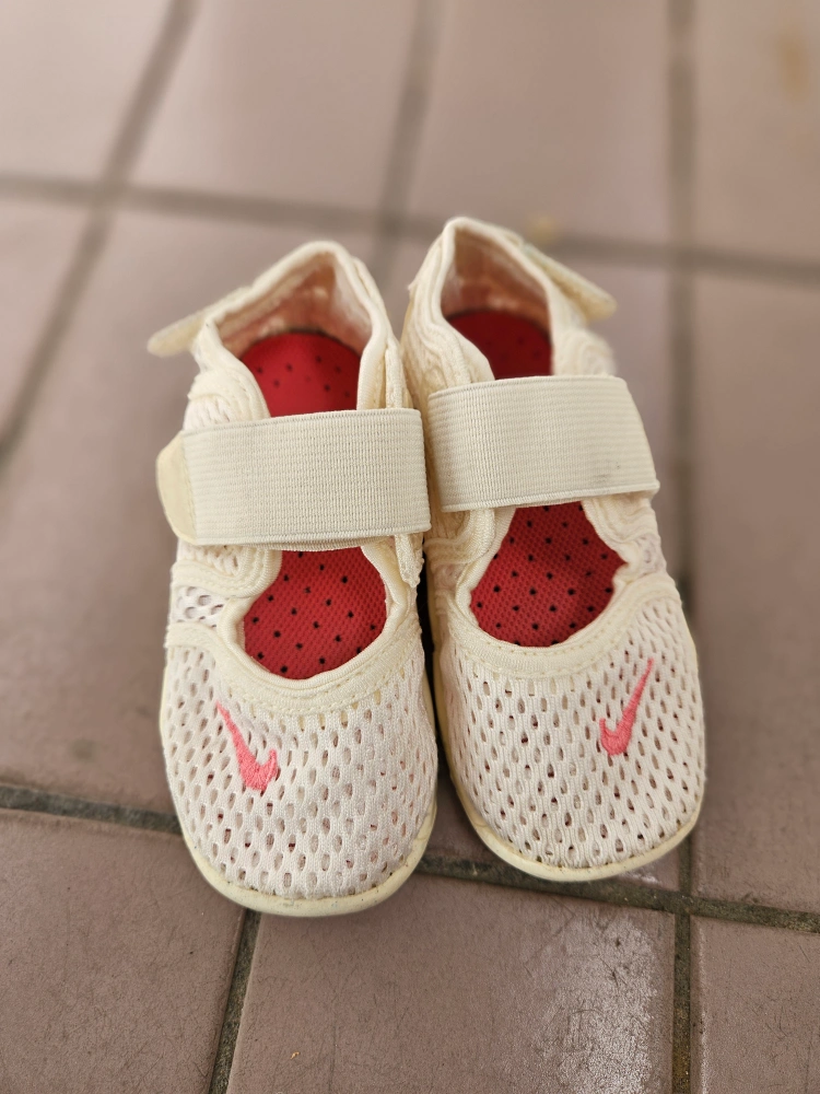 나이키 에어리프트 7c 흰핑입니다 | 유아동 | 당근 중고거래