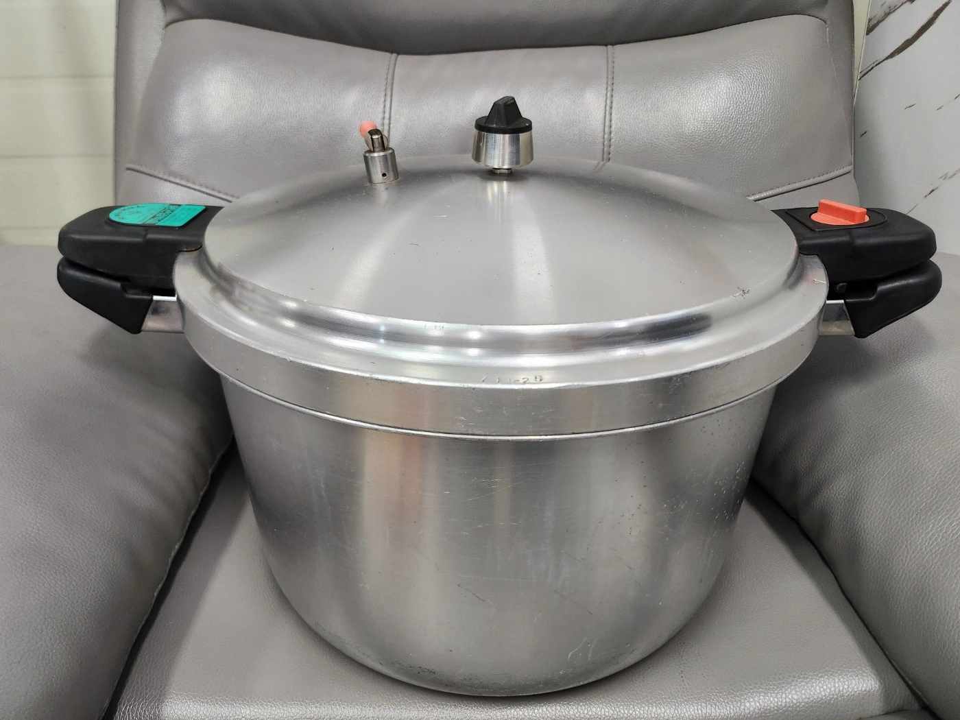 대형 풍년 압력밥솥 40인용 PC-37C 중고입니다 | 기타 중고물품 | 당근 중고거래