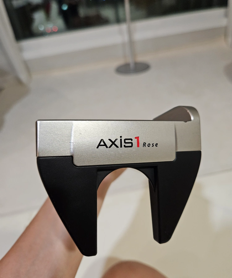 엑시스원 Axis1 Rose 퍼터 34인치. 플랫캣 그립 | 스포츠/레저 | 당근 중고거래