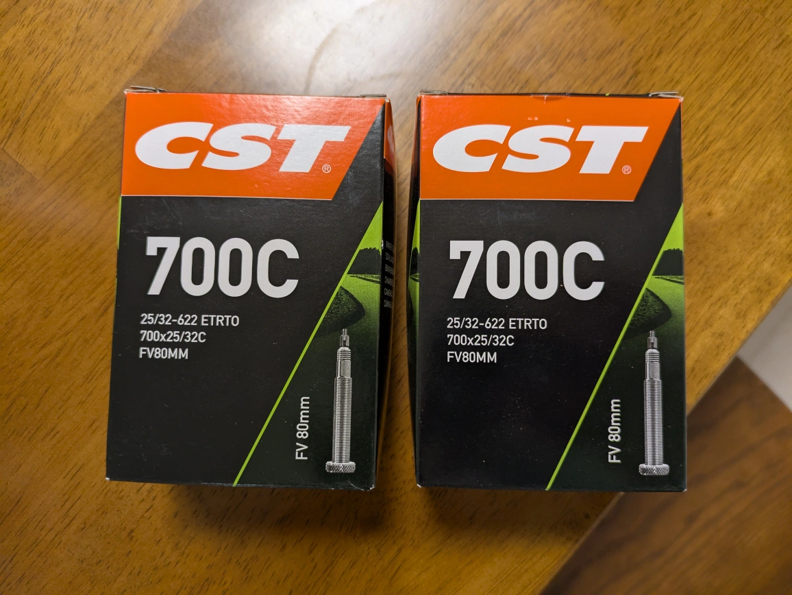 CST 700C 자전거 튜브 | 스포츠/레저 | 당근 중고거래