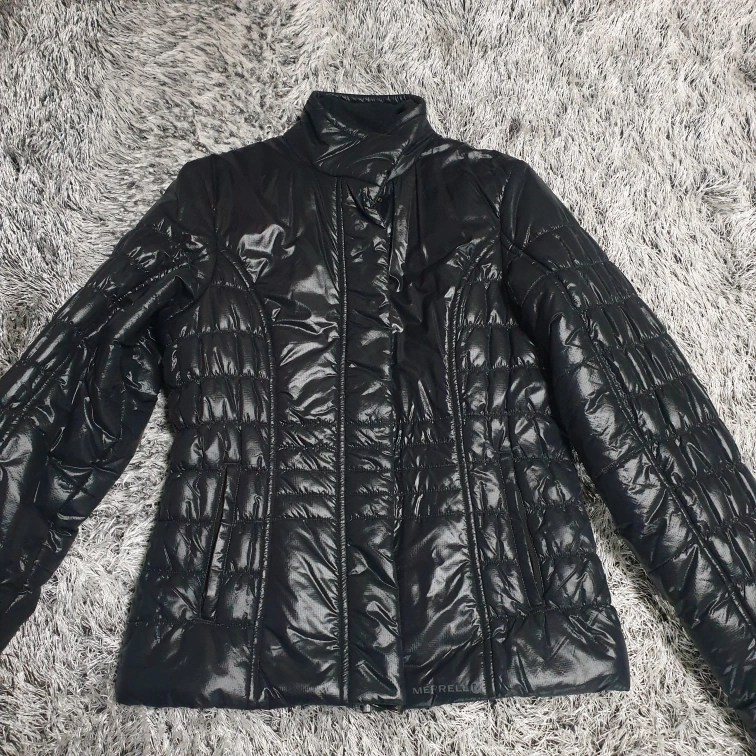 Merrell 여성 패딩 S (opti-warm) | 여성의류 | 당근 중고거래
