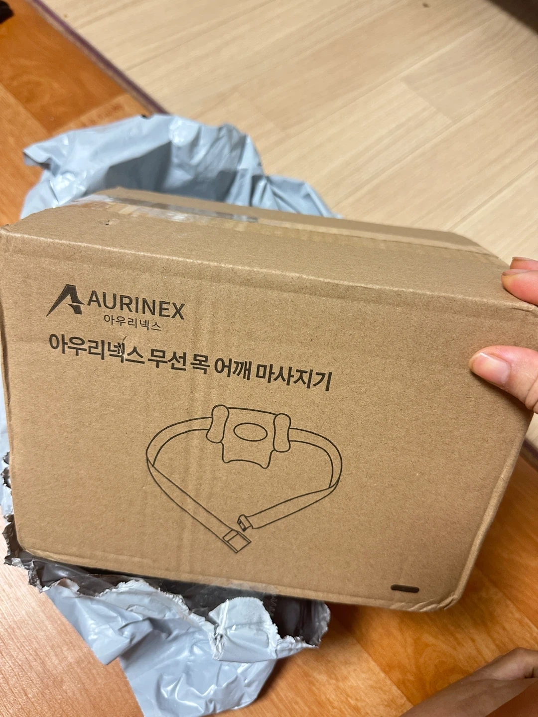 아우리넥스 무선 목 어깨 마사지기 P12 | 생활가전 | 당근 중고거래