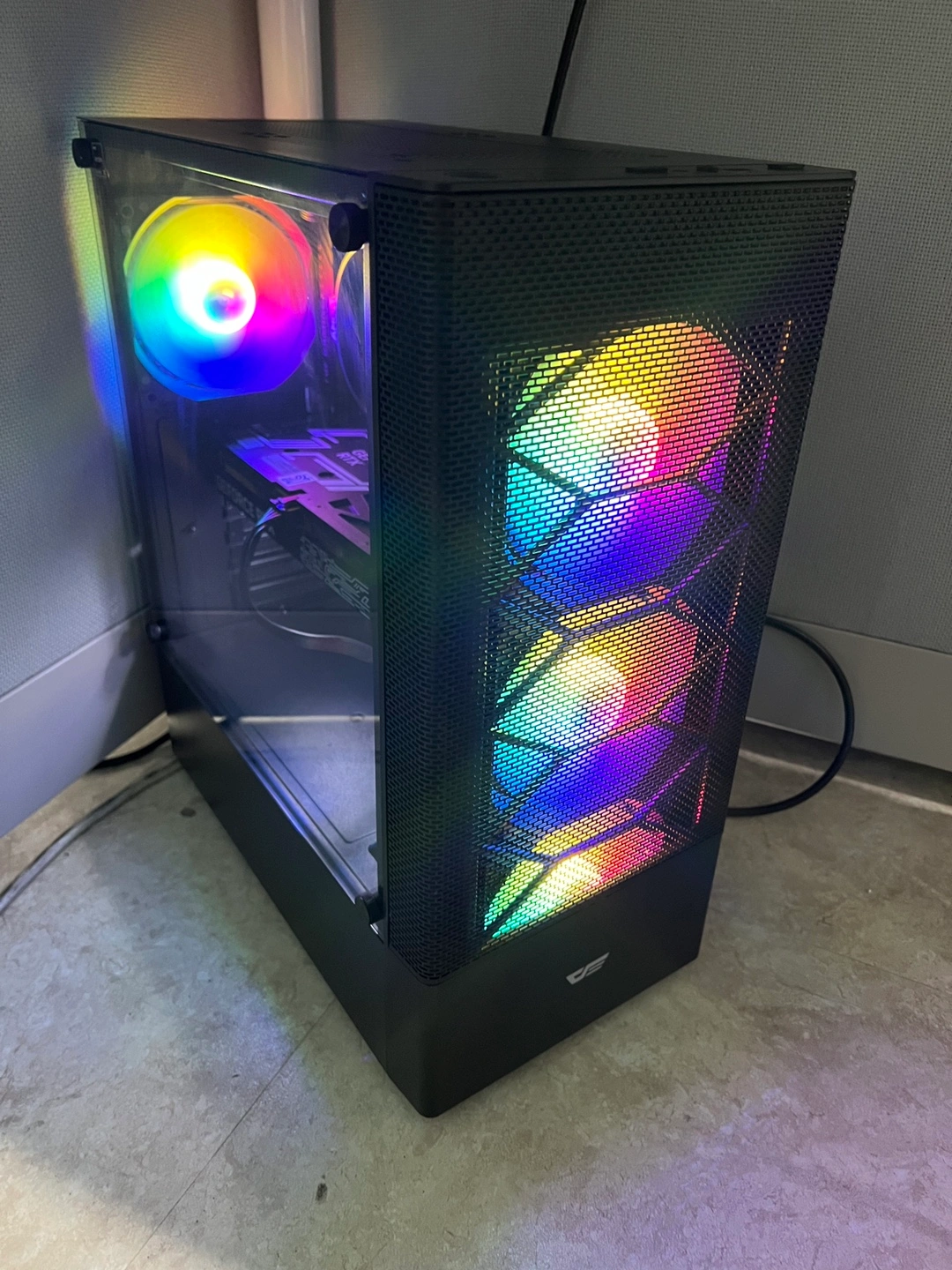 무상보증 넉넉한 라이젠 7500F RTX 5060 고사양 게이밍 컴퓨터 팝니다 | 디지털기기 | 당근 중고거래