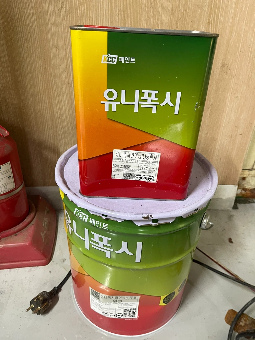 KCC 유니폭시 회색 페인트 20kg | 가구/인테리어 | 당근 중고거래