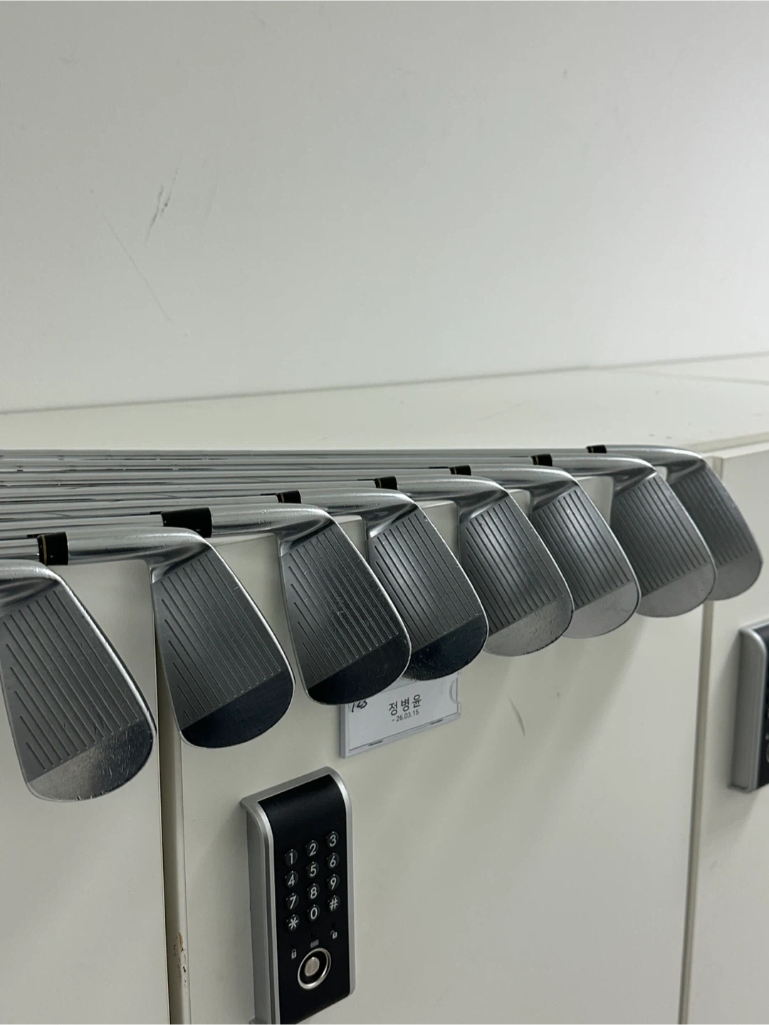 V300 3세대 8아이언 세트 (5~S) + 퍼터 증정(택1) | 스포츠/레저 | 당근 중고거래