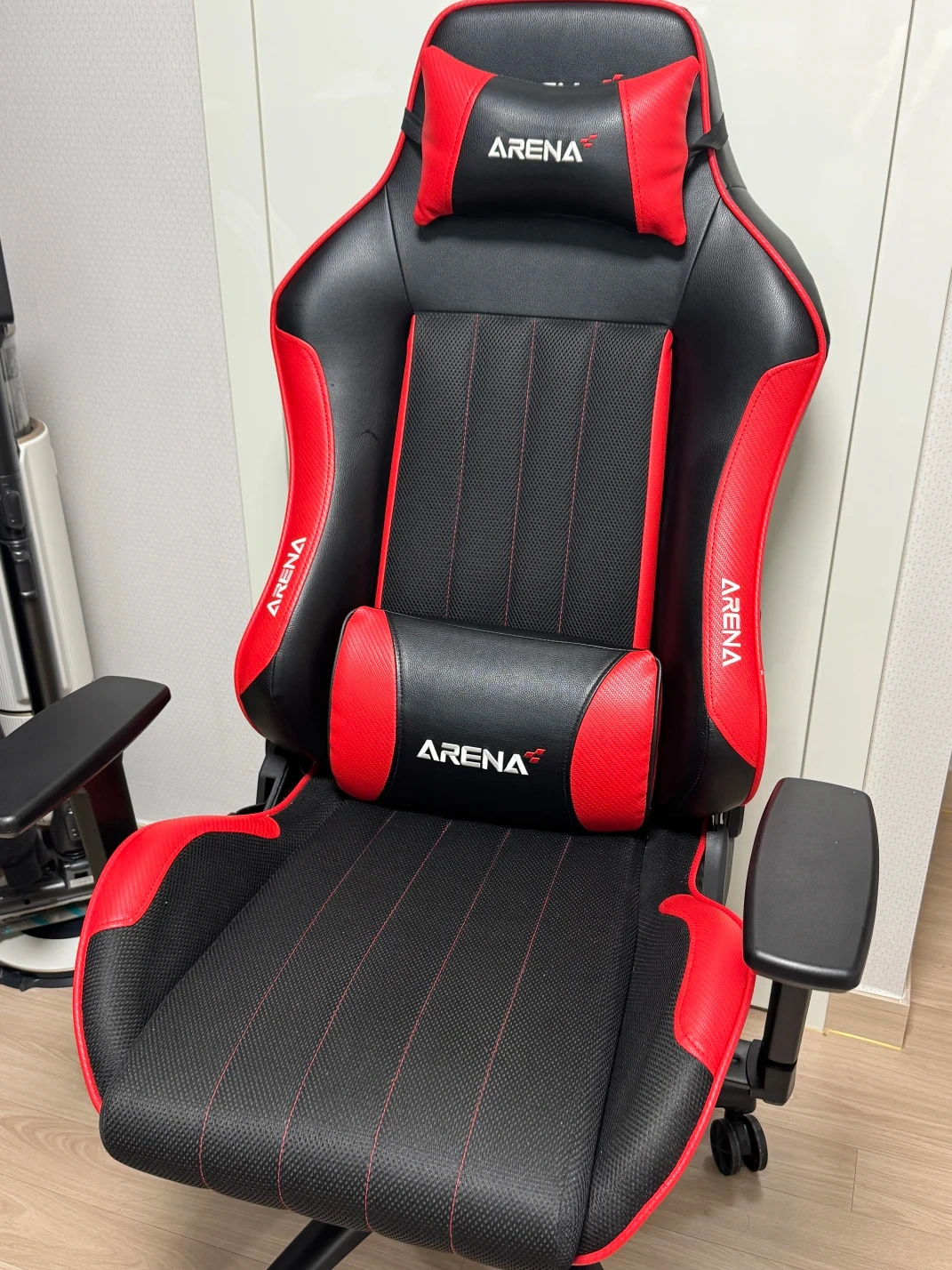 제닉스 ARENA 게이밍 의자 팝니다. | 가구/인테리어 | 당근 중고거래