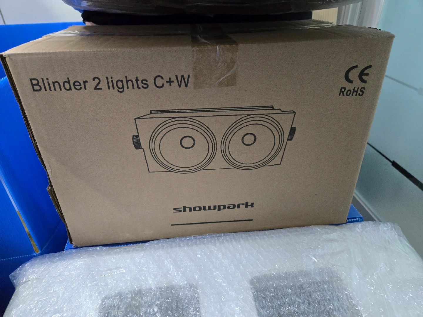 Showpark Blinder 2 lights C+W 조명 + 중형 거치대 | 디지털기기 | 당근 중고거래