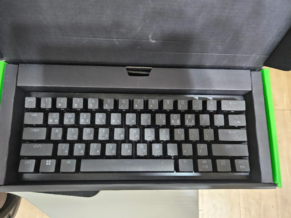 레이저 헌츠맨 V3 Pro Mini 키보드 | 디지털기기 | 당근 중고거래