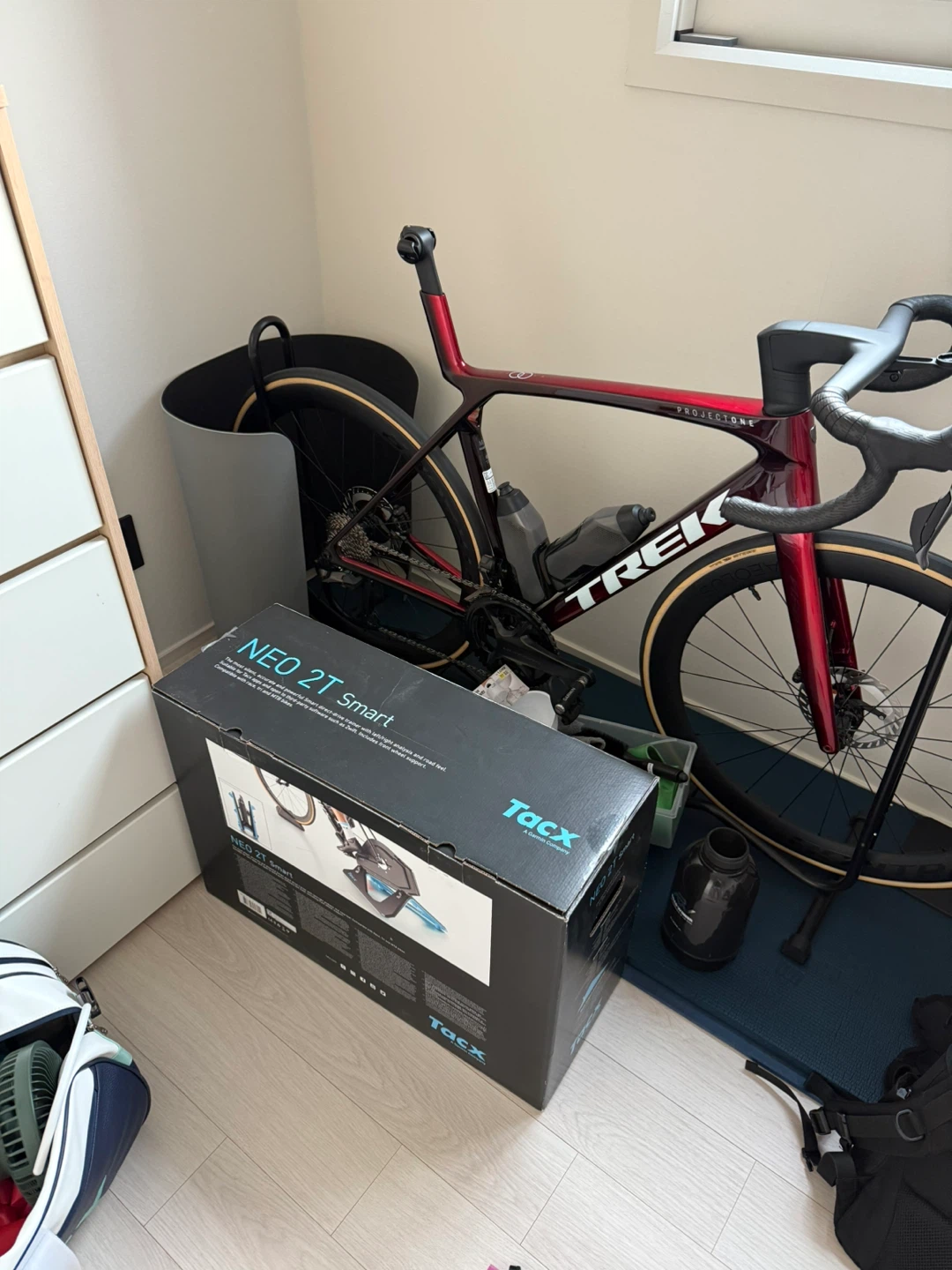 Tacx NEO 2T Smart 로라 트레이너 | 스포츠/레저 | 당근 중고거래
