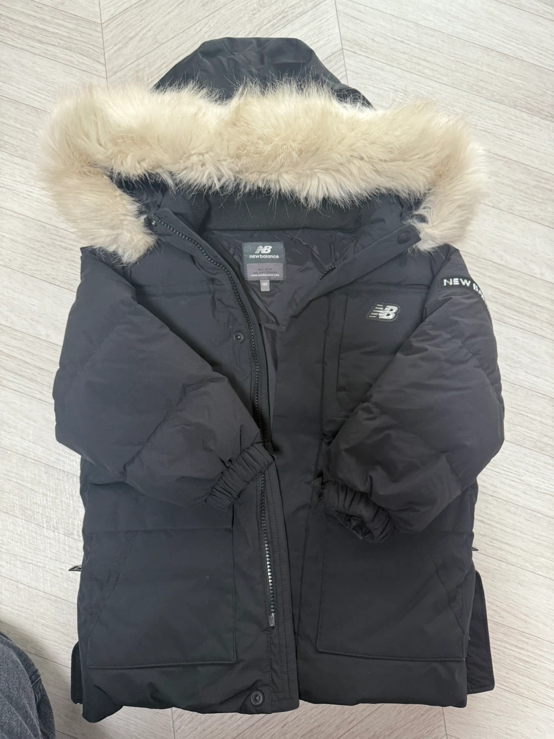 뉴발란스 키즈 구스패딩(120) | 유아동 | 당근 중고거래