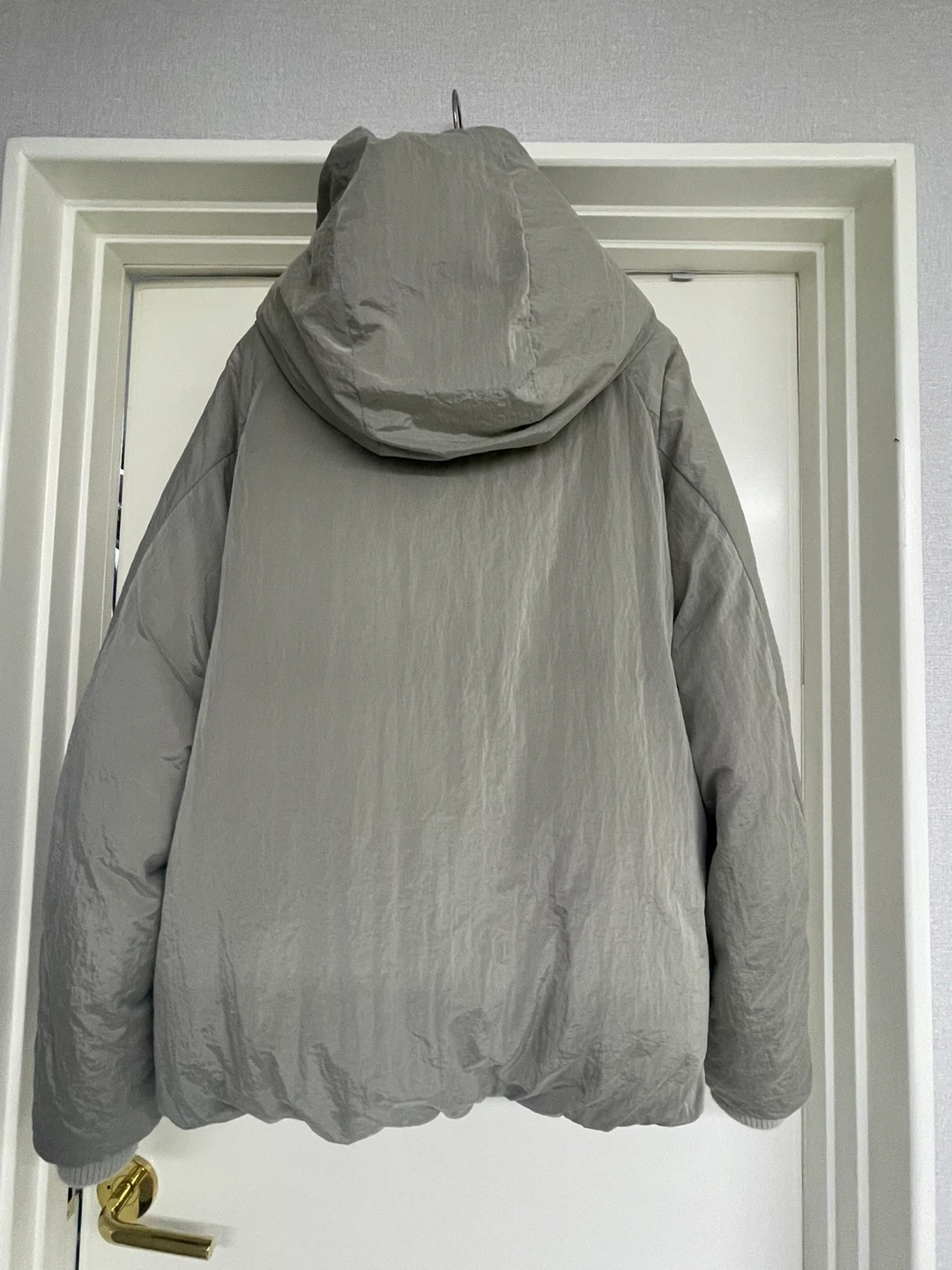 타임옴므 구스다운 점퍼(미착용 새제품) | 남성패션/잡화 | 당근 중고거래