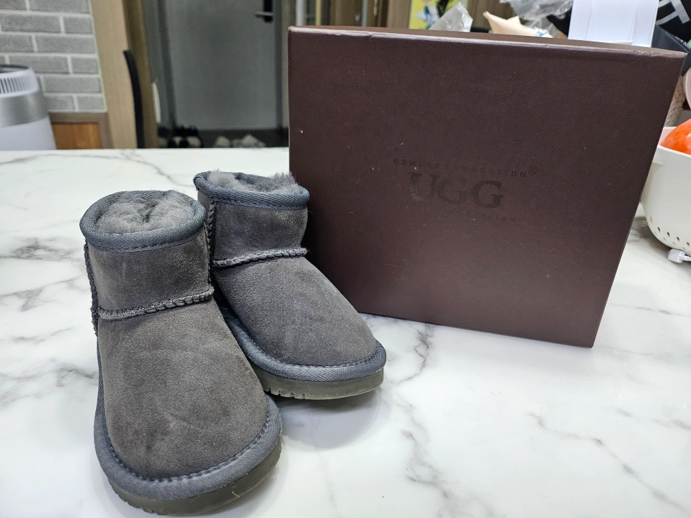 아기 어그 UGG | 유아동 | 당근 중고거래