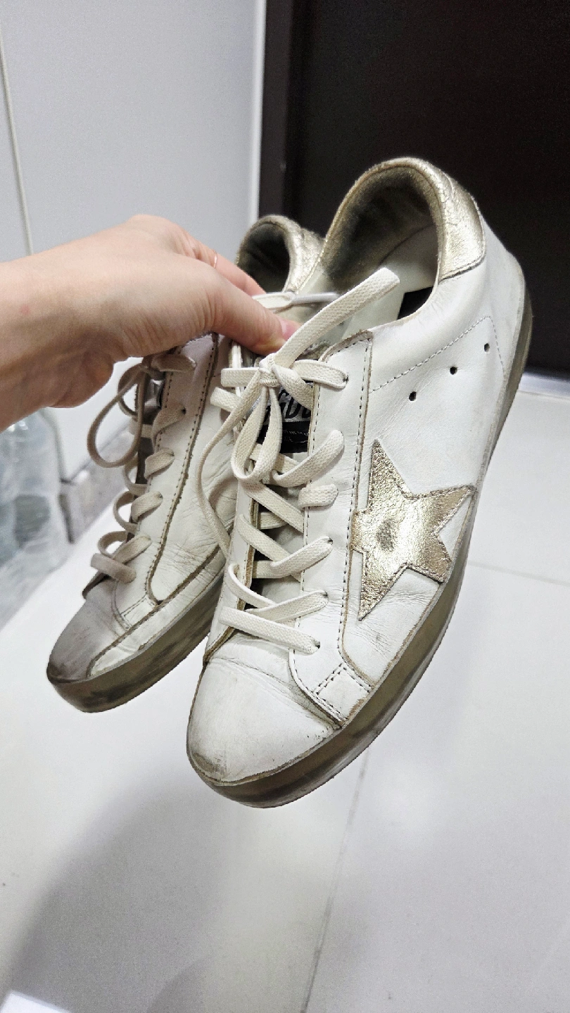 골든구스 슈퍼스타 흰/금 스니커즈 37(240) | 남성패션/잡화 | 당근 중고거래