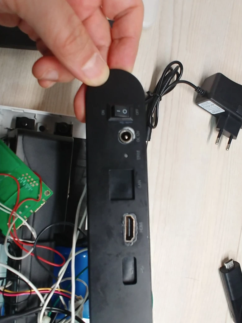 기가지니 테이블TV1 ... 개조 포기 | 디지털기기 | 당근 중고거래