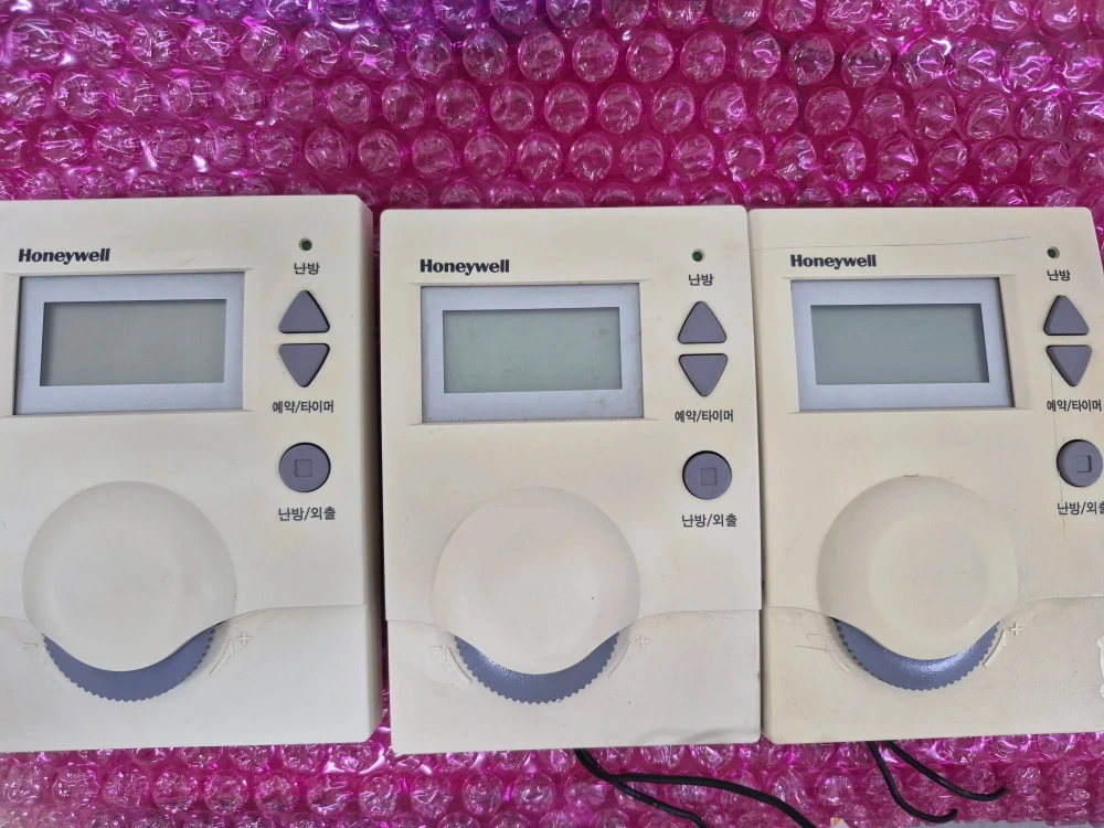 Honeywell 보일러 온도조절기 DT100-S000-W | 생활가전 | 당근 중고거래