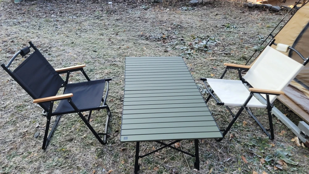 TYUMEN 캠핑 의자 & TERBBO 테이블 세트(새거) | 스포츠/레저 | 당근 중고거래