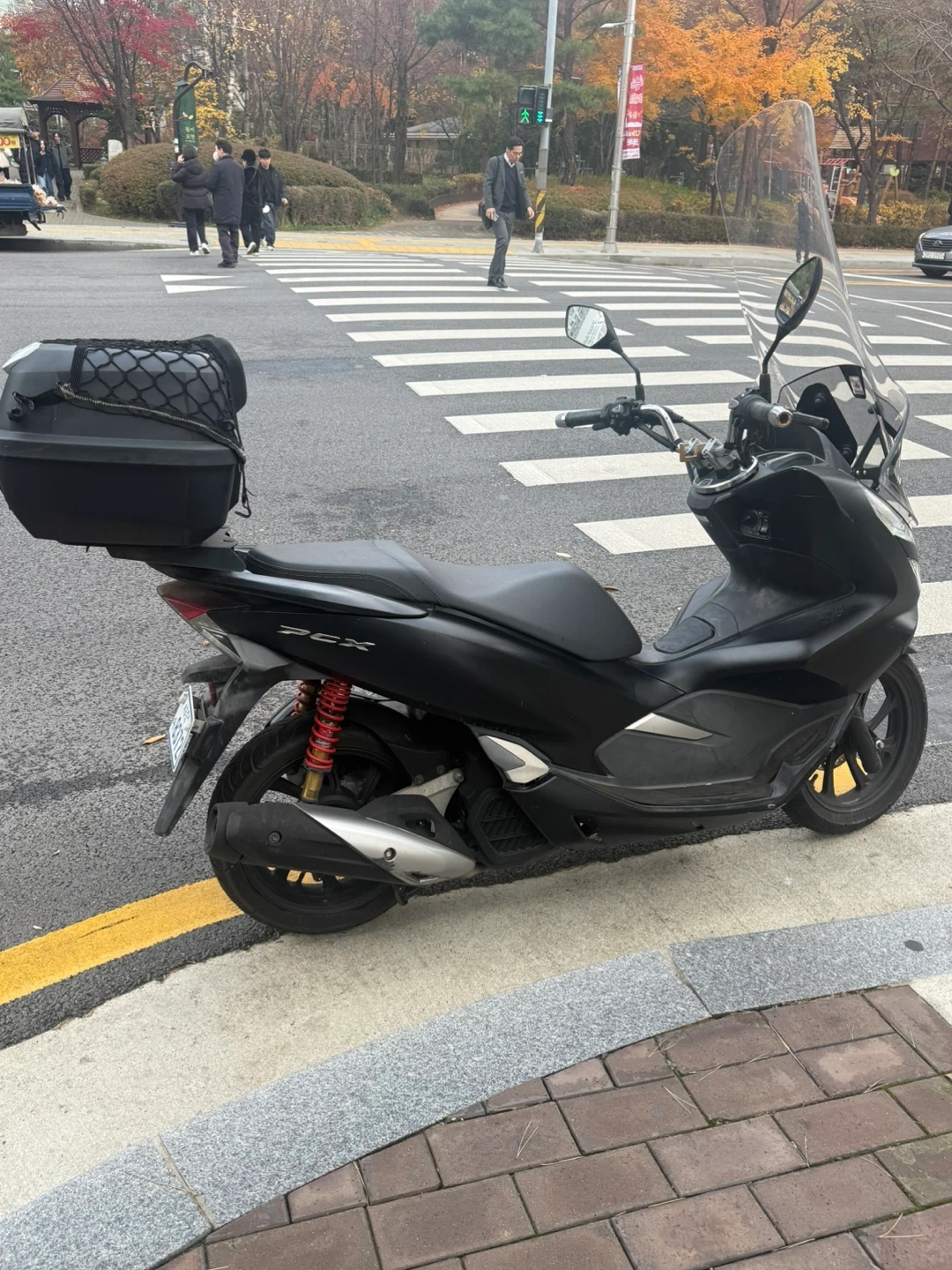 혼다 PCX 125 20년식 7000km 마실용 | 스포츠/레저 | 당근 중고거래