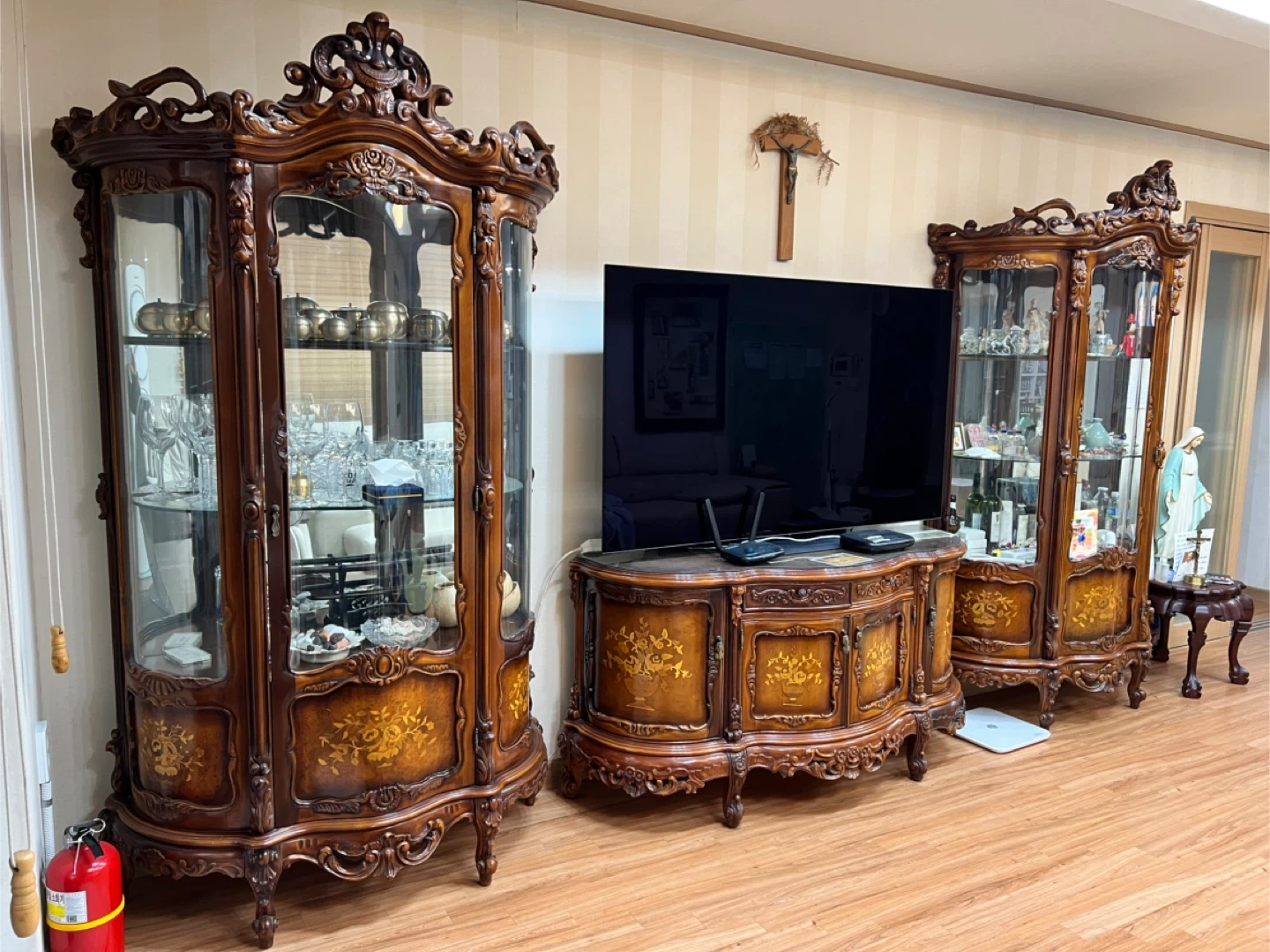 엔틱 장식장 | 가구/인테리어 | 당근 중고거래