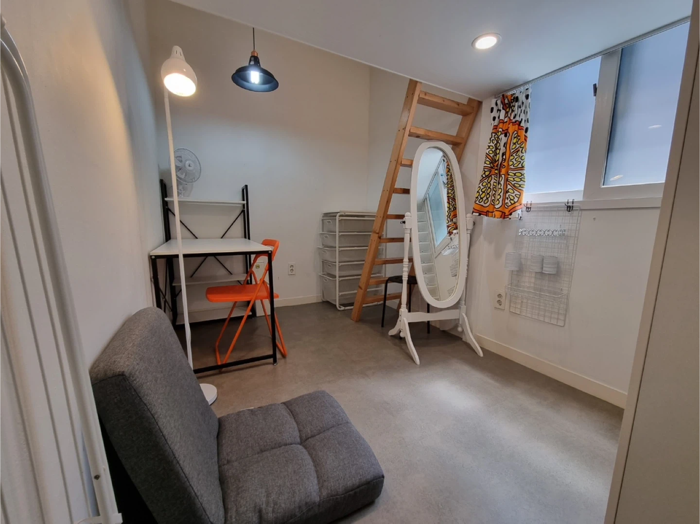 공덕역 도보 1분 여성 전용 쉐어하우스 양도합니다 | 생활/주방 | 당근 중고거래