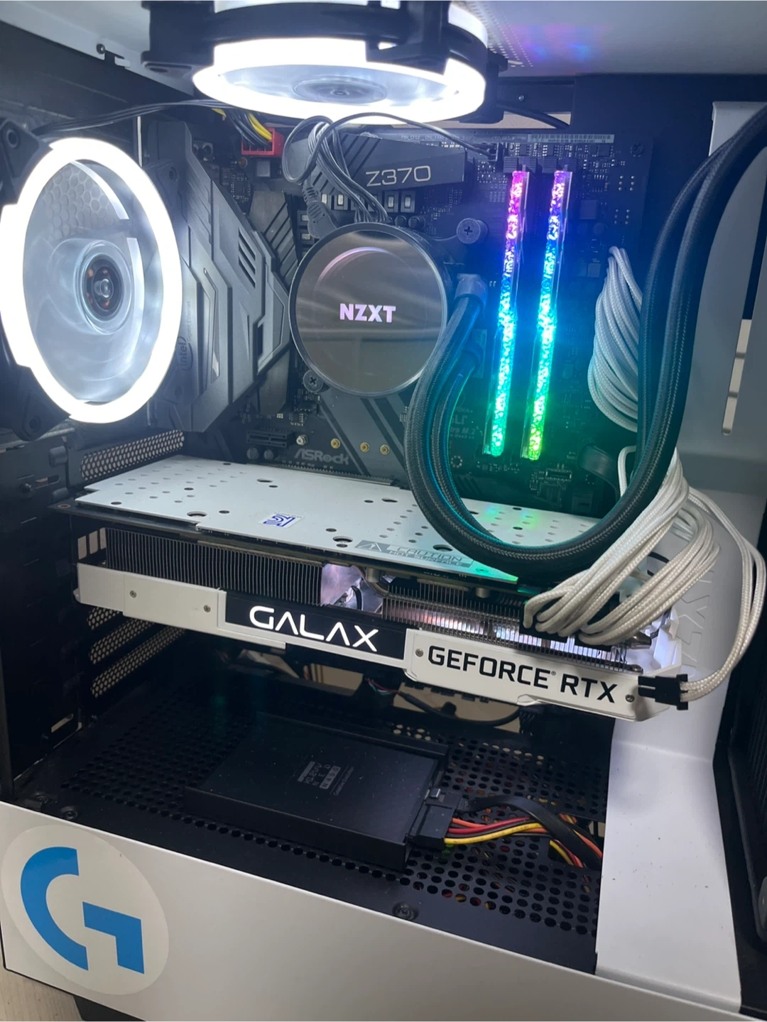 게이밍 컴퓨터 본체 화이트 | 디지털기기 | 당근 중고거래