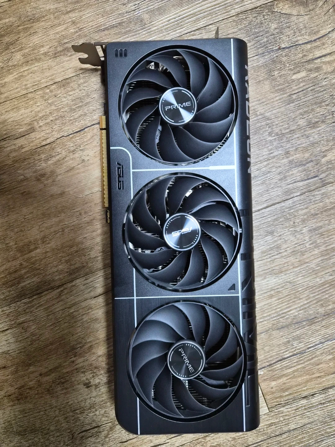 ASUS 라데온 RX 9070 XT 16GB 그래픽카드 | 디지털기기 | 당근 중고거래